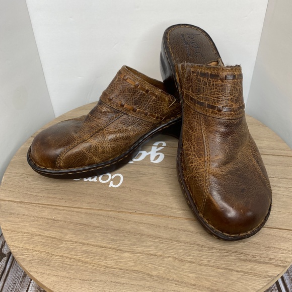 B.O.C Born | Shoes | Born Boc Clog Muel Shoes Womens Brown Distressed ...